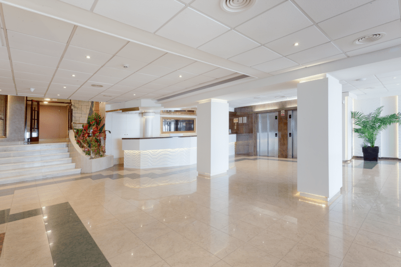 Hotel in Blanes - Beachfront hotel with SPA