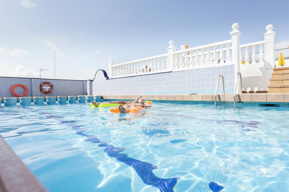 Hotel in Blanes - Beachfront hotel with SPA